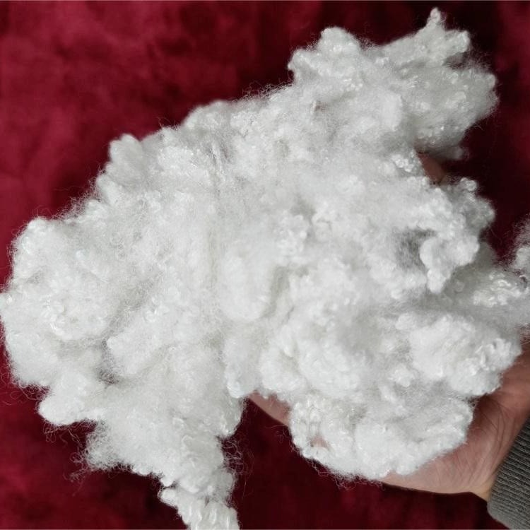 White Virgin Polyester Fiber For Demanding Applications